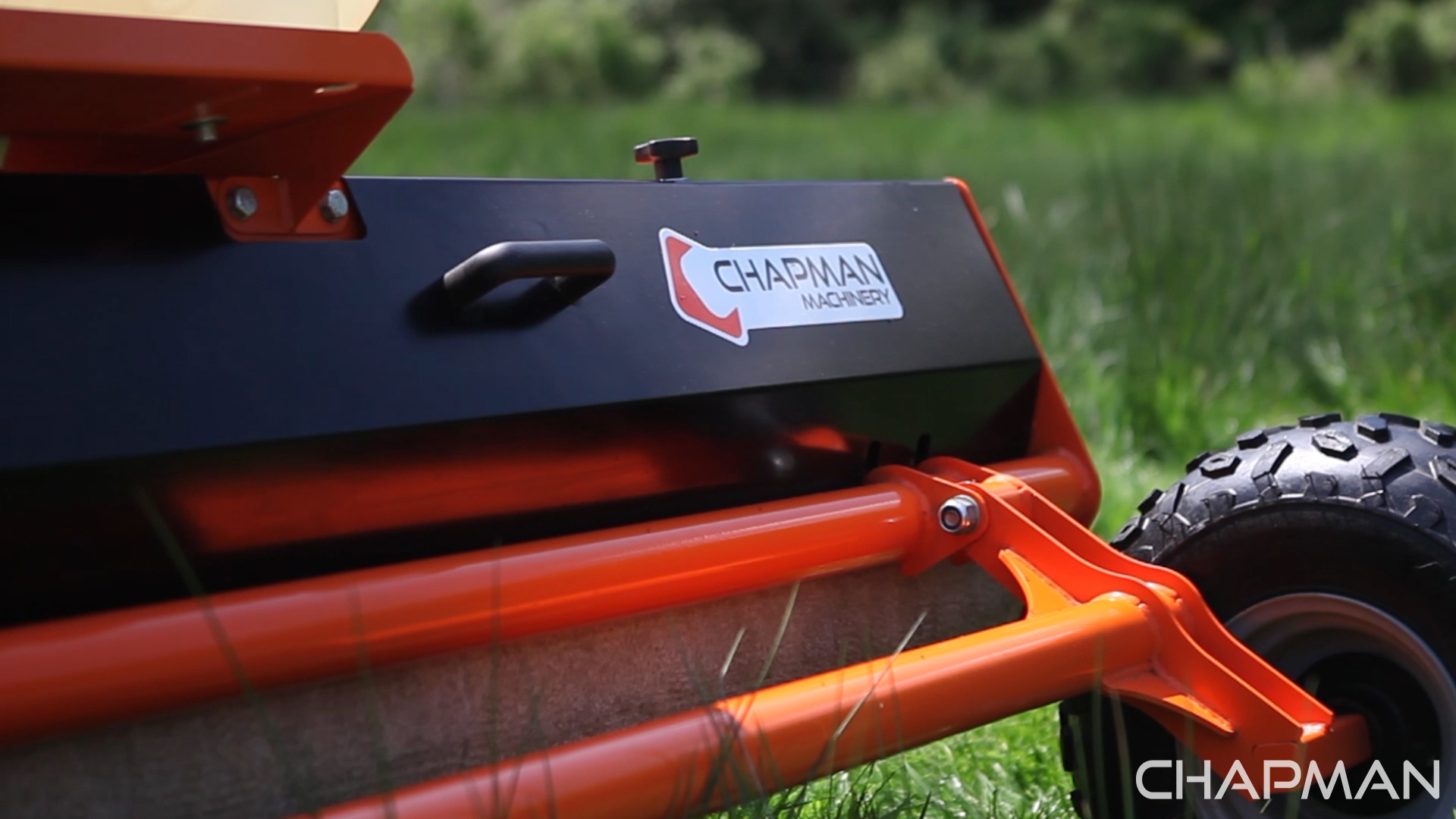 Weed Wiper W240 - Chapman Machinery USA